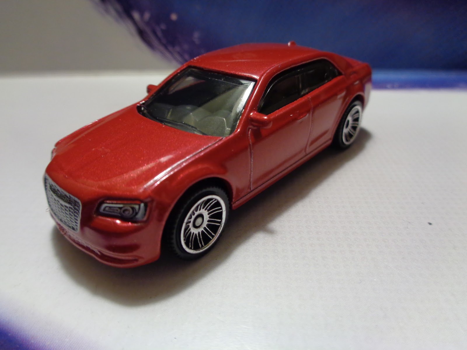 J And J Toys: Matchbox Monday - 15 Chrysler 300