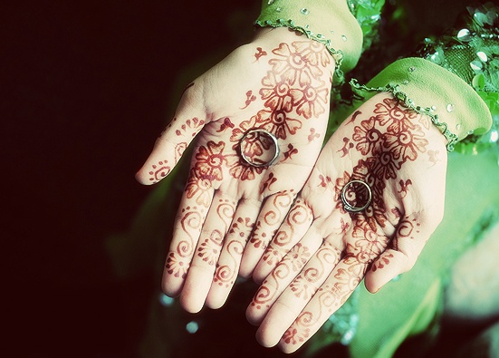 Biru Langit: Brbagai motif henna / inai