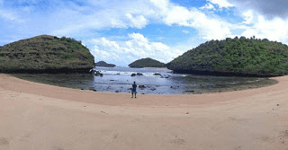 Pantai Bercak Pacitan - Lorok™