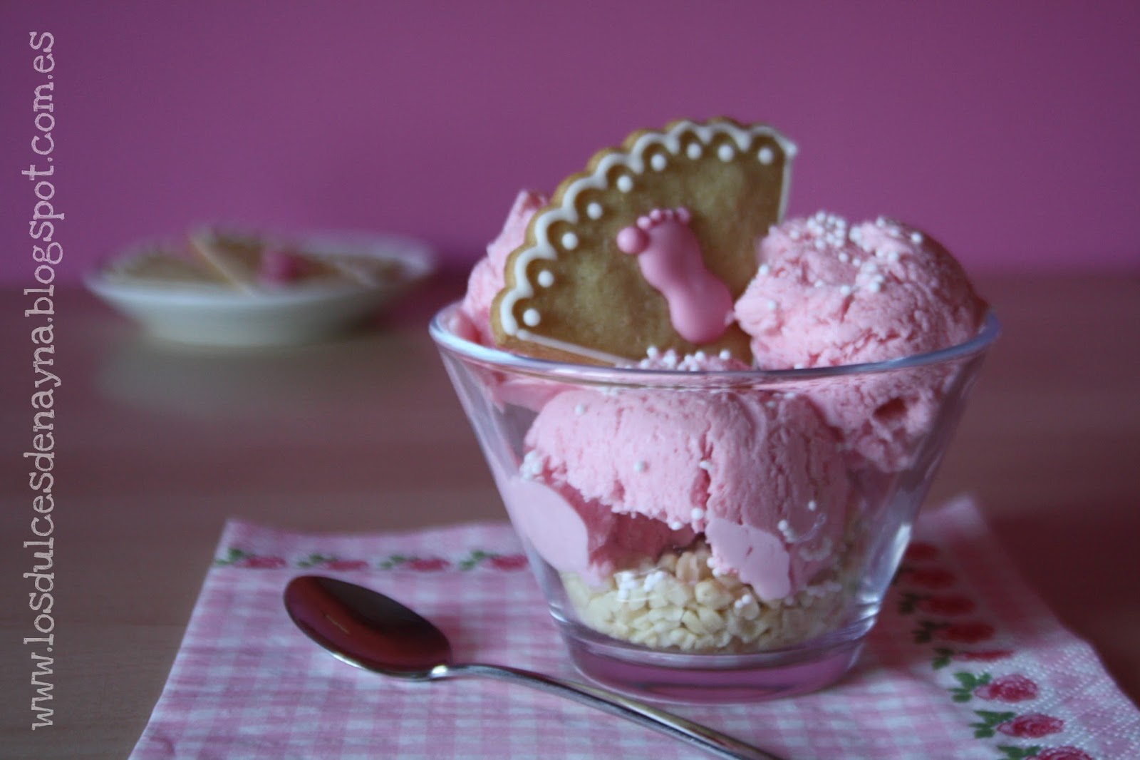 LOS DULCES DE NAYNA: HELADO DE FRIGOPIE , PARA CHUPARSE LOS DEDOS...!