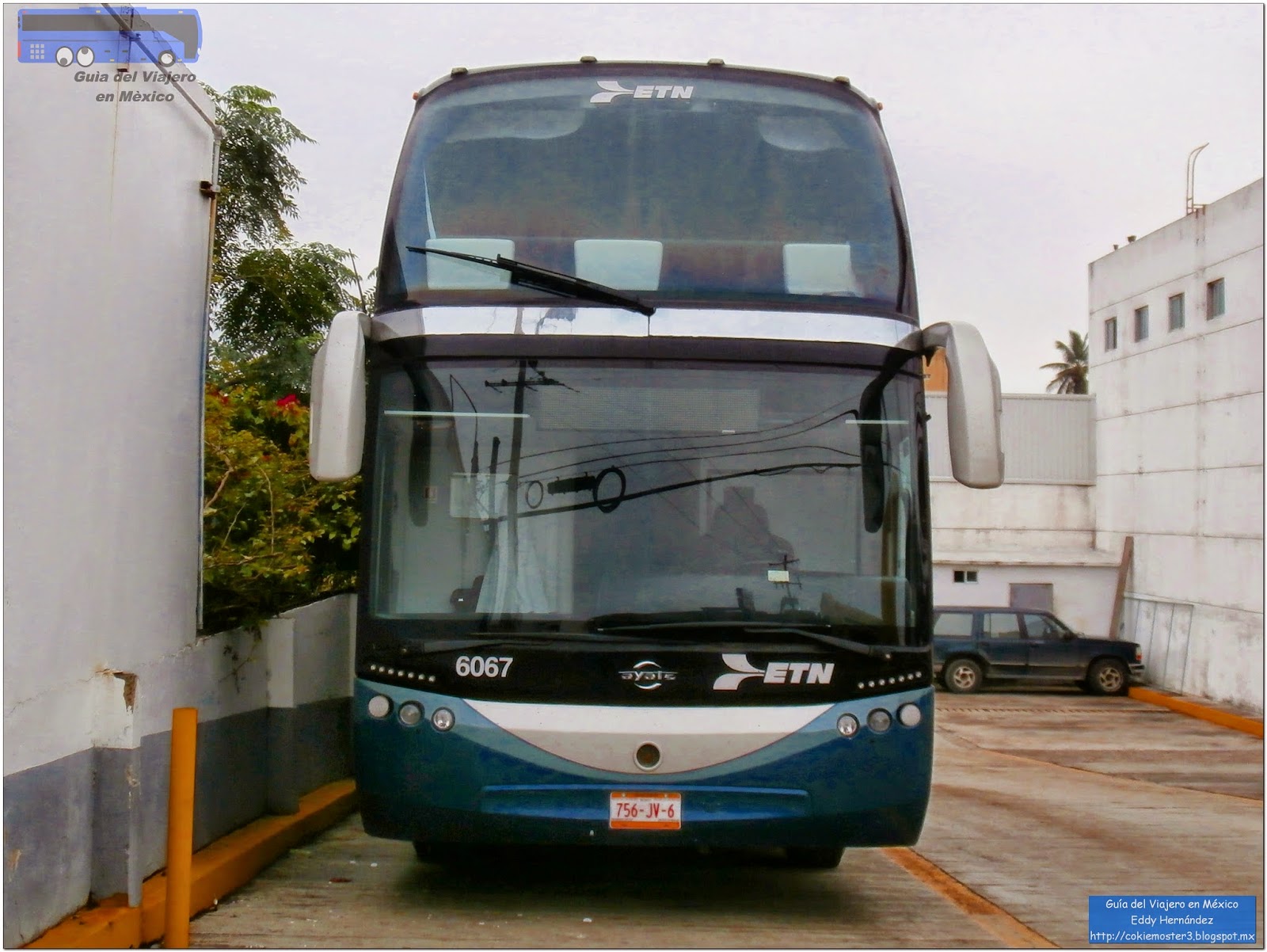 Man Ayats Eclipse en la flota de ETN en un día con neblina