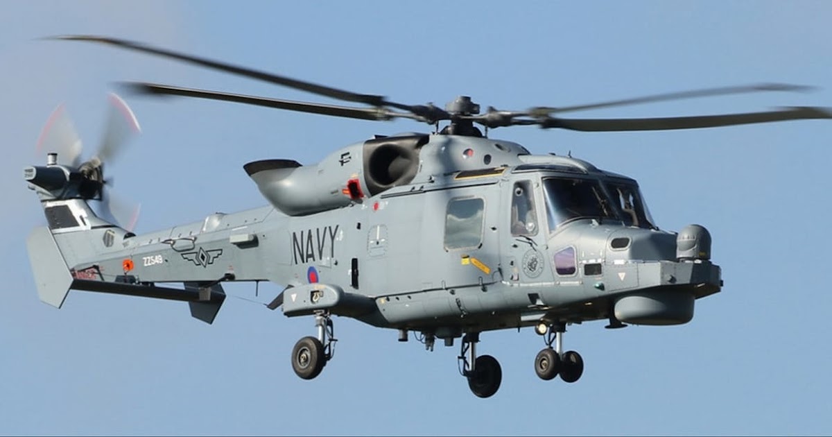DEFENSE STUDIES: Navy, Defense Officials Inspect Anti-Sub Choppers in UK