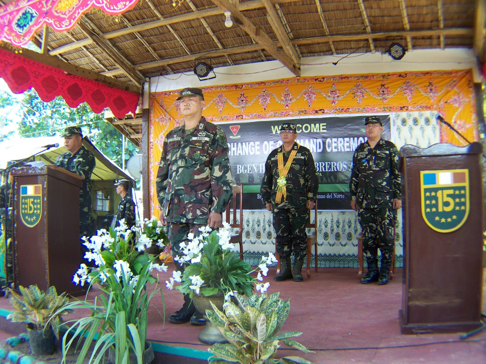 LANAO Blog NEWS: BGen Cabreros grace the 15th IB Change of command ceremony