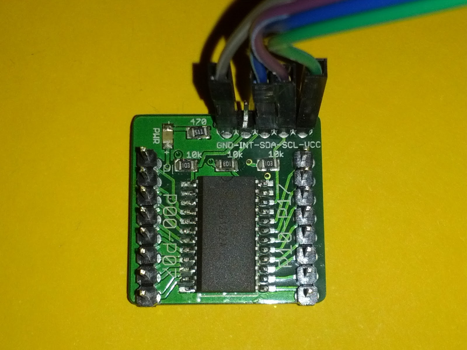 John's Linux Blog: I2C 16bit IO extender