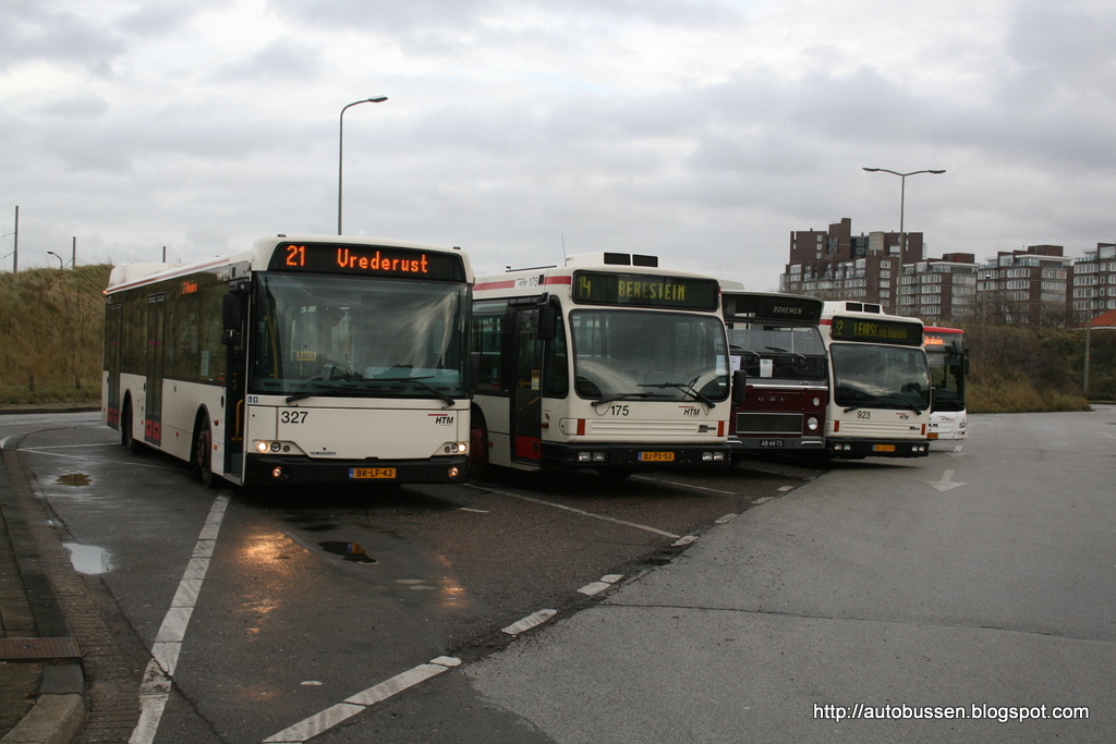 Openbaar Vervoer Wereldwijd: Afscheid Den Oudsten Bussen HTM
