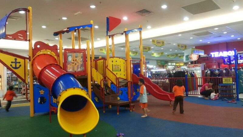 Around Brunei Darussalam: Giant at Rimba