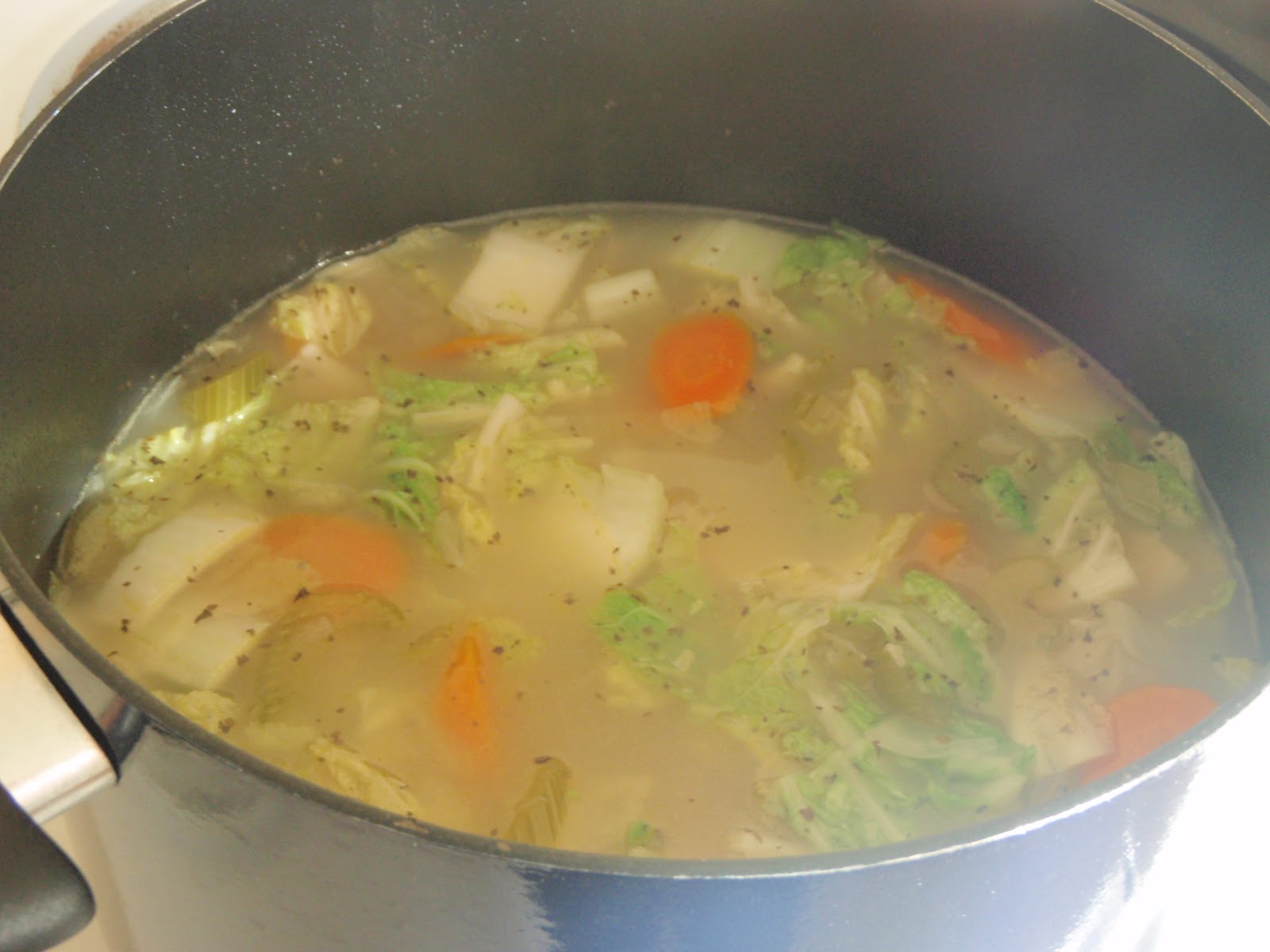 Super Senior Chef: Diet Friendly Chunky Cabbage Soup