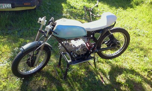 1969 Honda SL90: Modified Honda SL90's