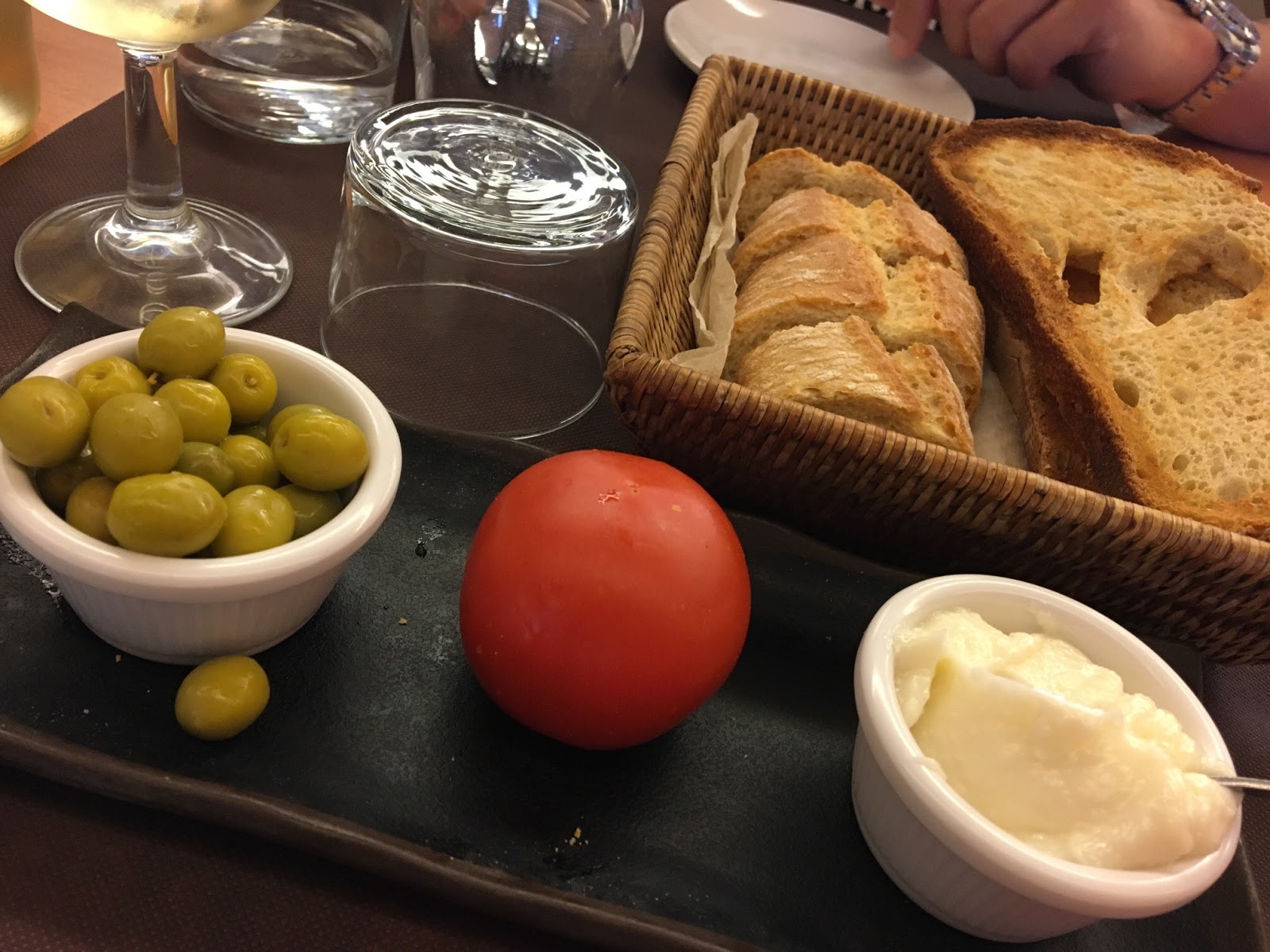 Eti@m By M@ite: RESTAURANT TRANSIT - FIGUERES