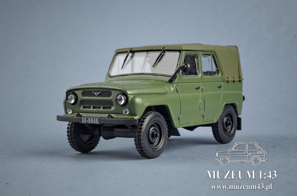 Uaz 469B 1:43 IST Models - Muzeum 1:43