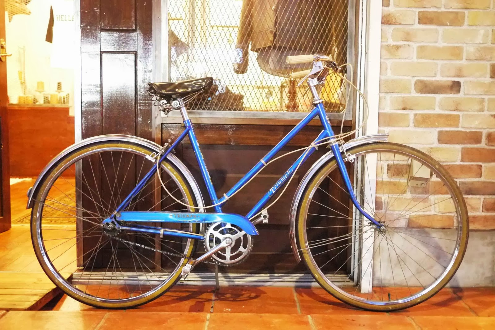 TUGBOAT GARMENTS: TRIUMPH CYCLES