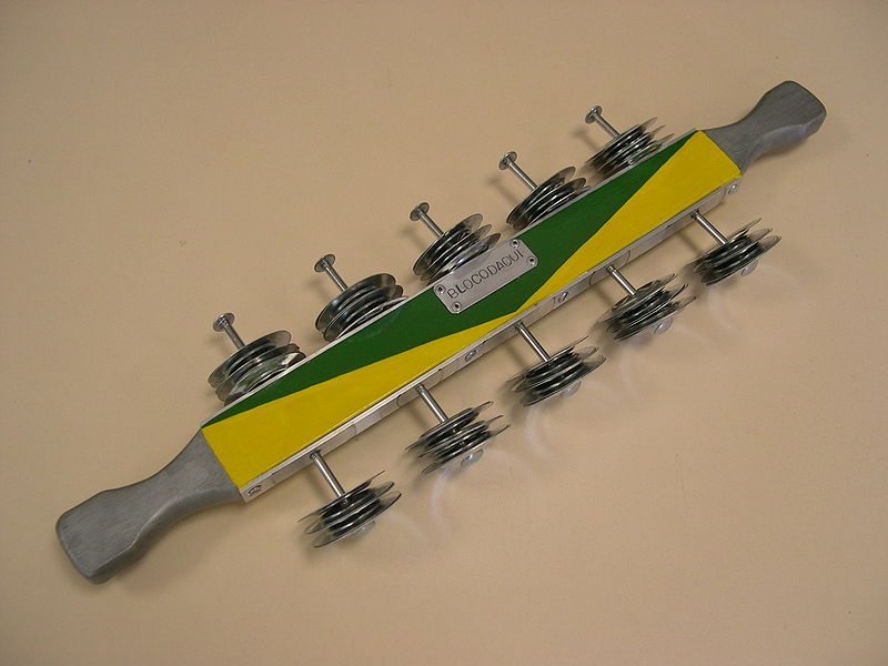 MÚSICA: INSTRUMENTOS MUSICAIS - ESCOLAS DE SAMBA