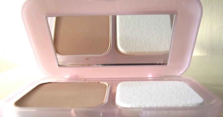 Maybelline Clear Glow All In One Fairness Compact Powder (Review ...
