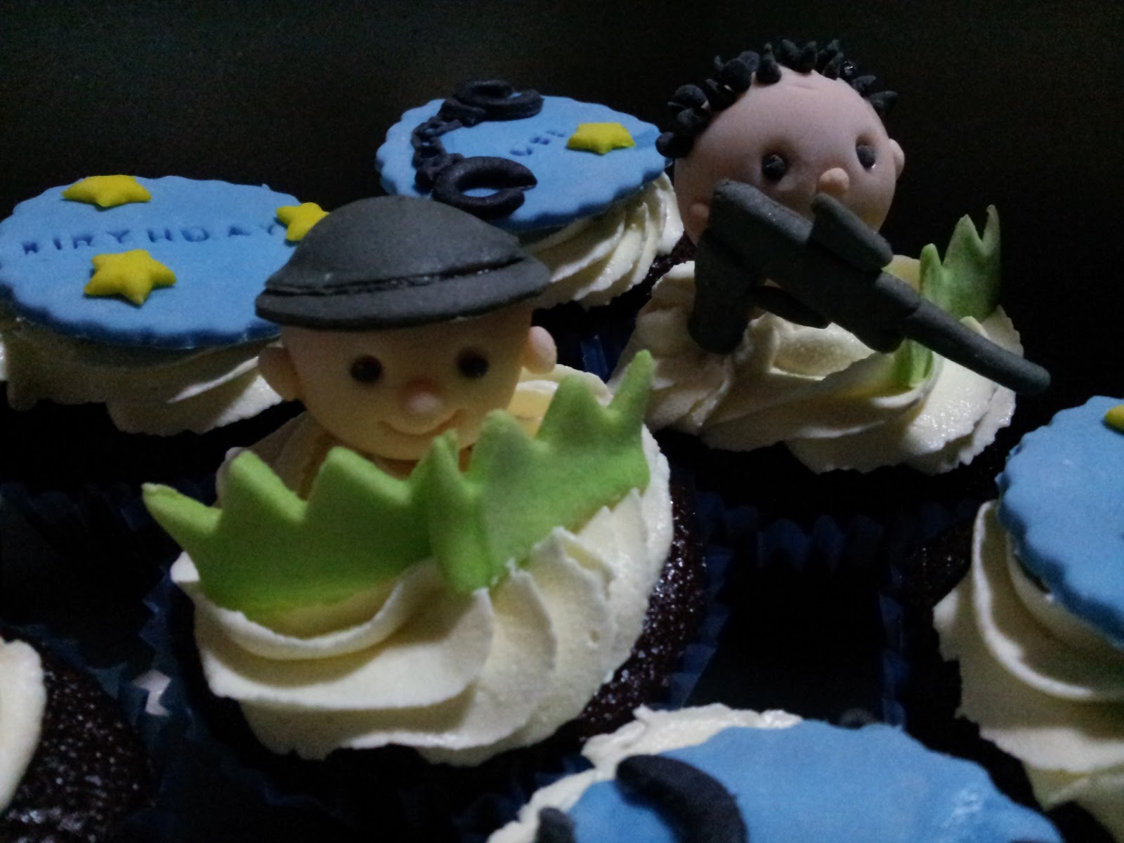 Lawyer cake and police-themed cake