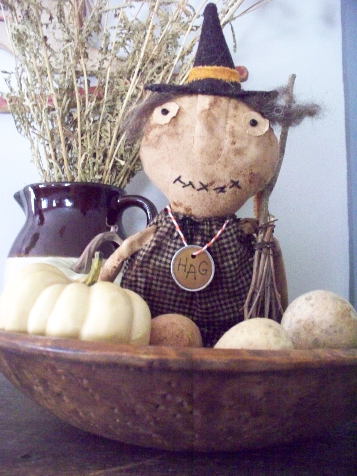 Prims By The Water: Hag Witch