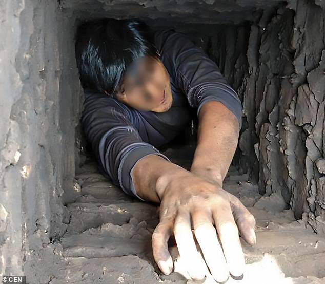 All the Creepy Little Things: The Body in the Chimney: The Disturbing ...