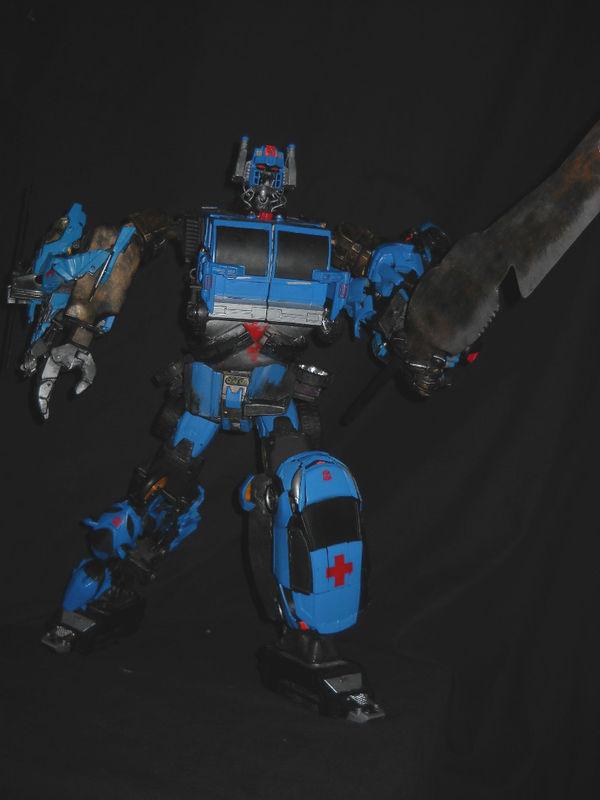 Transformers Custom World: BCG Custom Movie-Verse Defensor