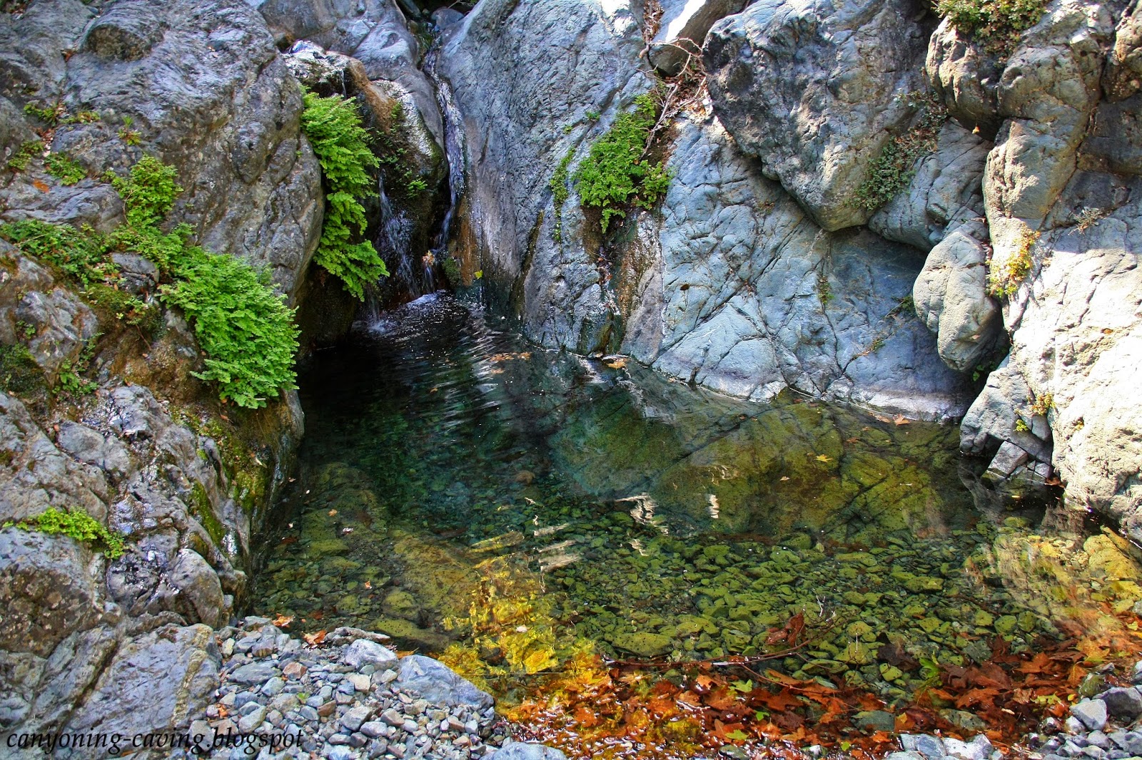 Canyoning - Caving: Φαράγγι Κήπων, Σαμοθράκη