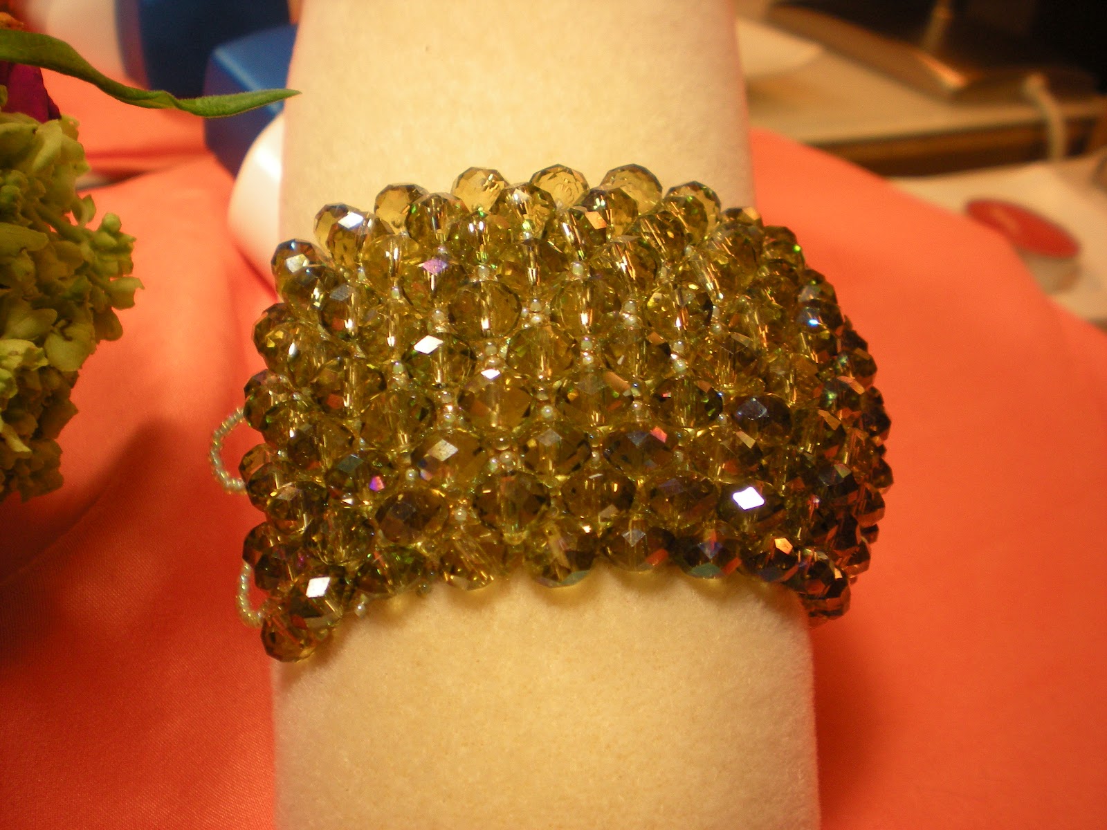 Artsy Mig: FRIVOLITY by MIG