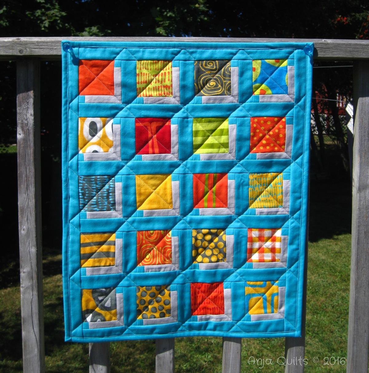 Anja Quilts: Shadow Block Mini Quilt Along