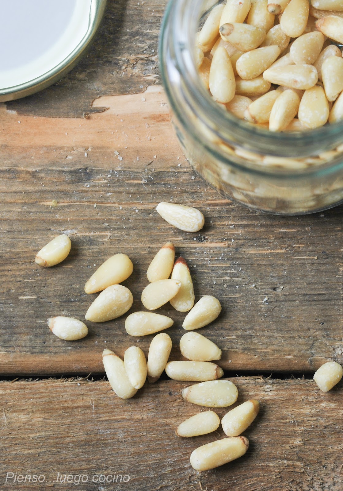 Pienso...luego cocino: Piñones