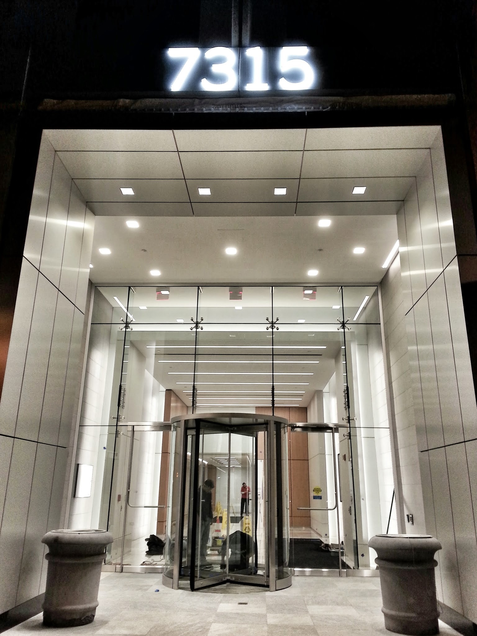 Robert Dyer @ Bethesda Row: NEW AIR RIGHTS BUILDING ENTRANCE UNVEILED ...