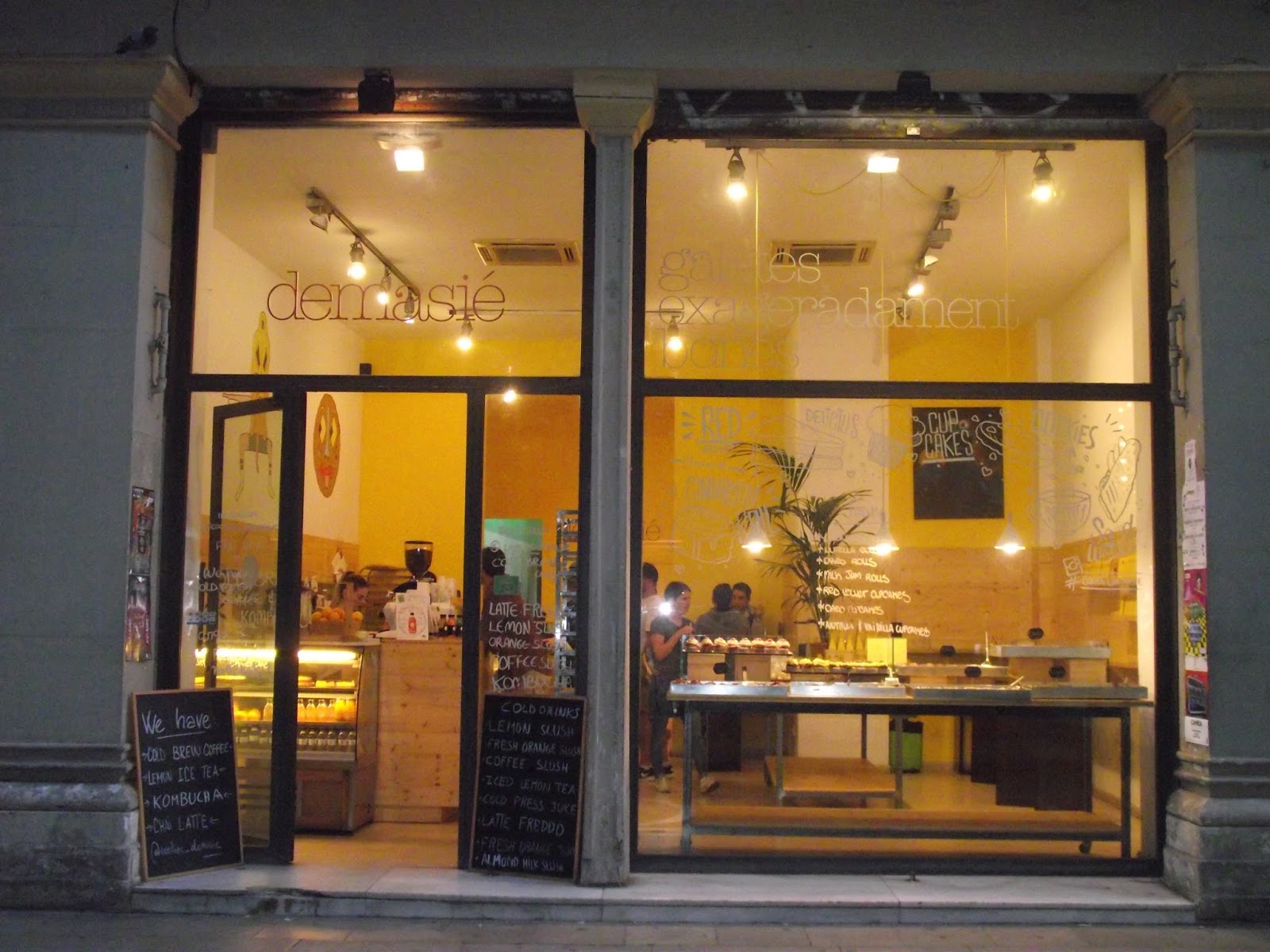 El mundo de Laia♫ ♫: Demasié Barcelona