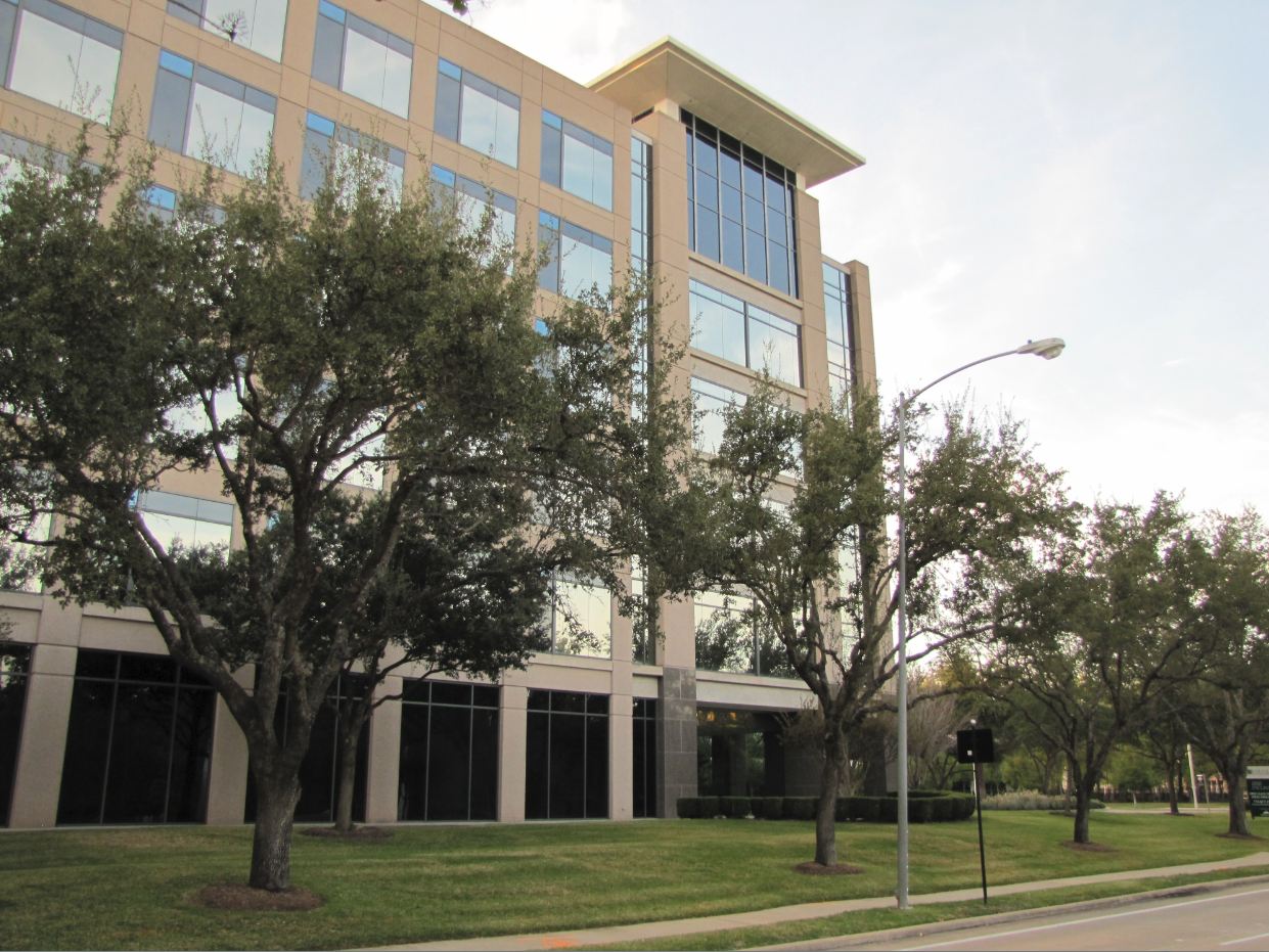 H-Town-West Photo Blog: 1200 Enclave Parkway Commercial Class A Office ...