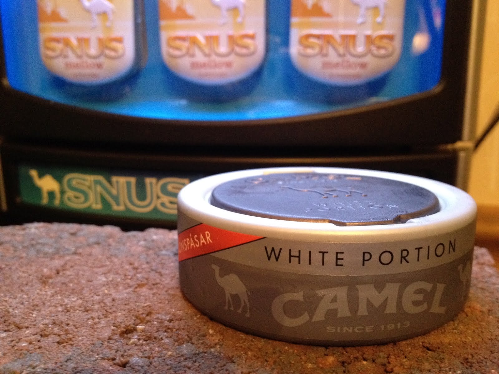 Swedish Camel Snus (White Portion) (Discontinued) 16 April 2012.