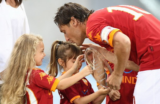 Francesco Totti to depart Roma for MLS? | inside World Soccer