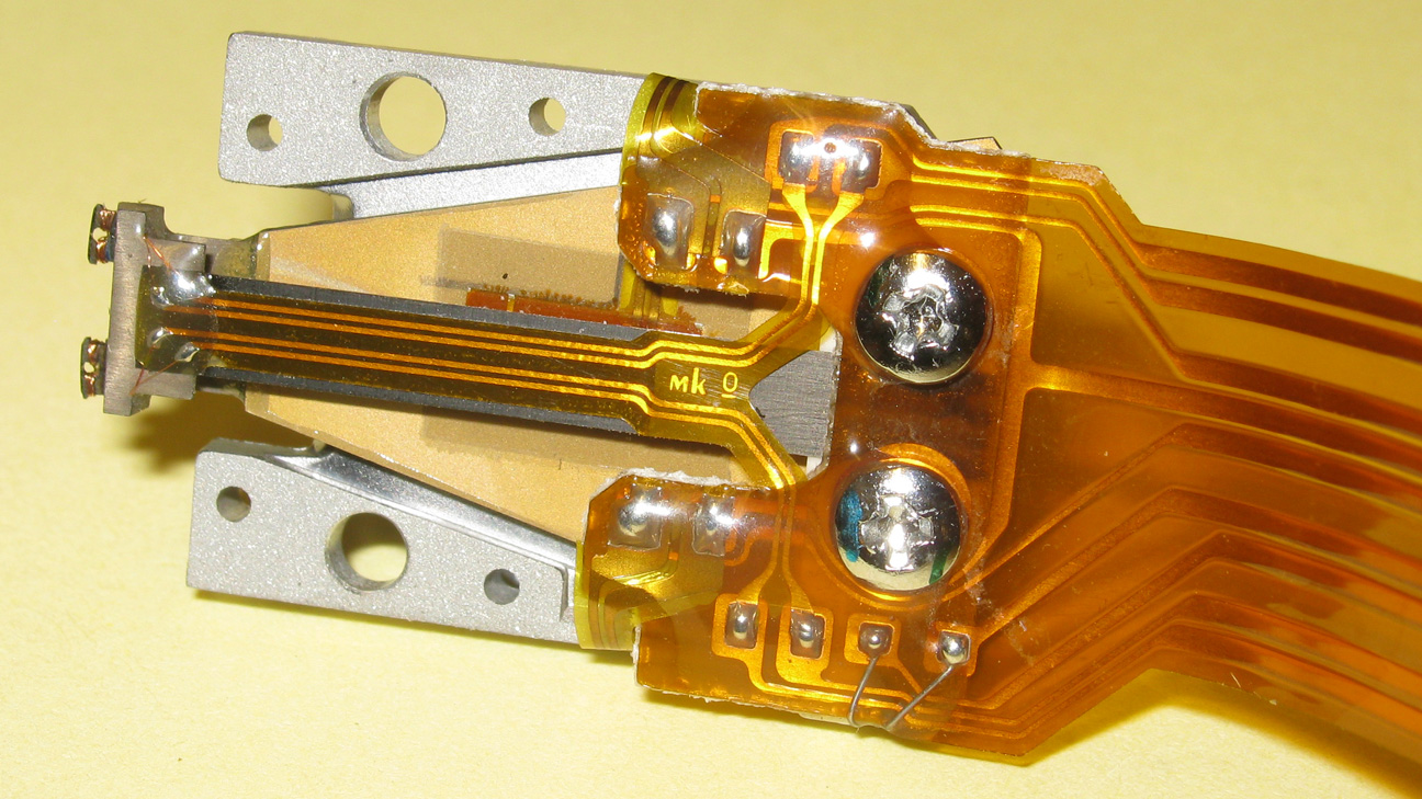 DextersLab2013: Sony Betacam Dynamic Tracking Video Heads