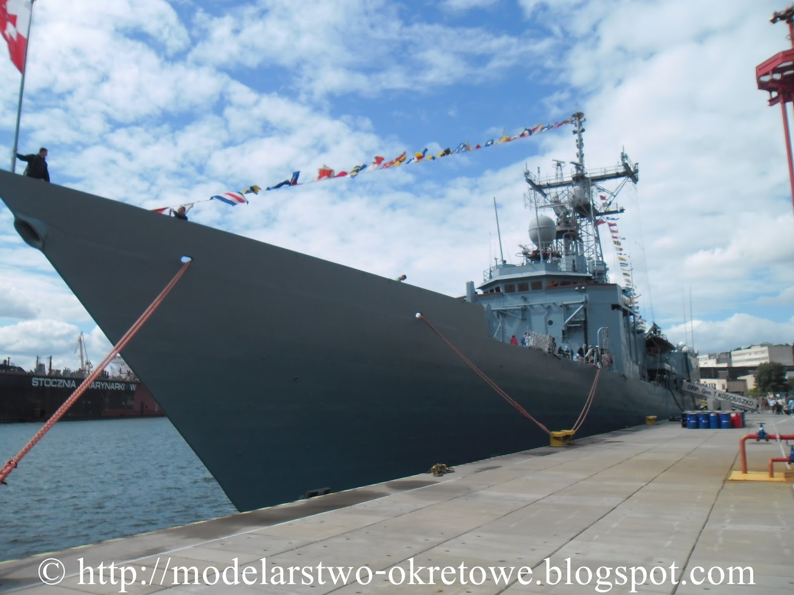 Modelarstwo okrętowe: Święto Wojska Polskiego - Wodowanie monety ORP ...