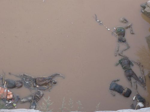 ANAMBRA: THE MYSTERY BEHIND EZU RIVER AND THE DUMPED BIAFRAN BODIES ...