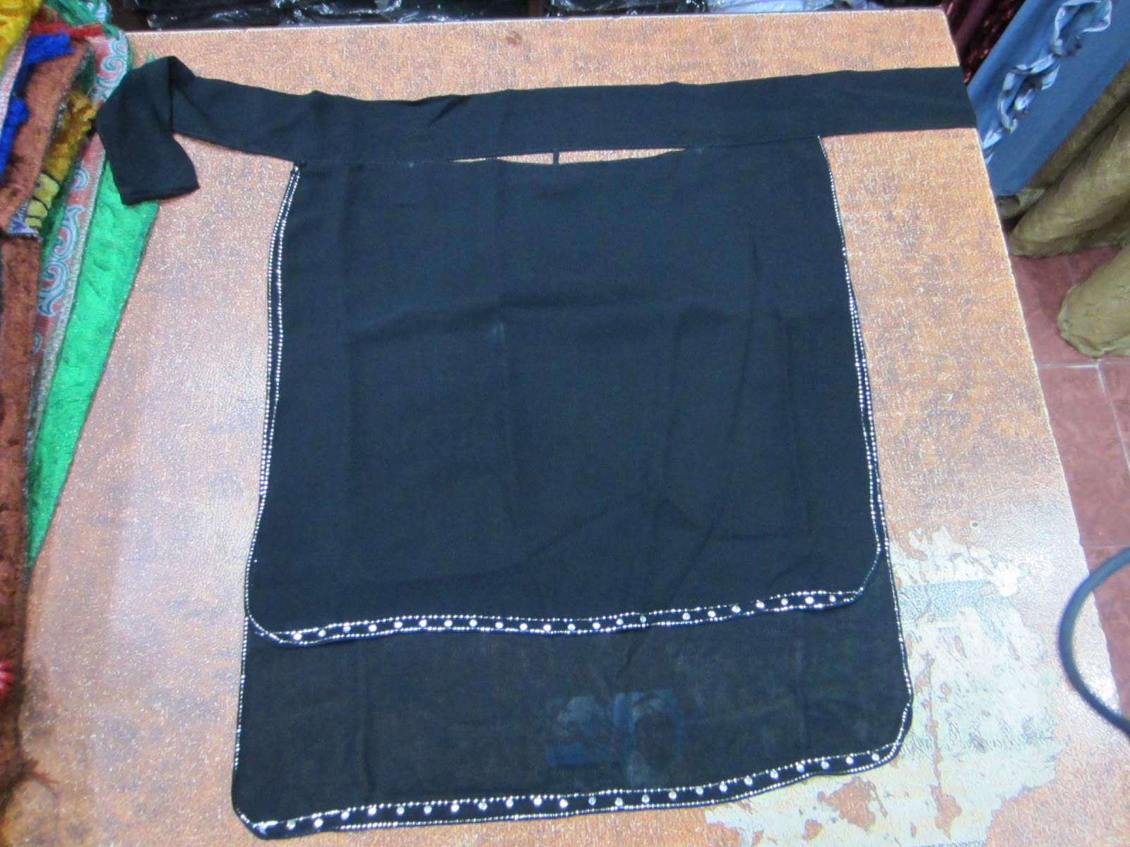 BUSANA MUSLIMAH (ALIMRAN BOUTIQUE): NIQAB ARAB+SELENDANG LABUH-RM60