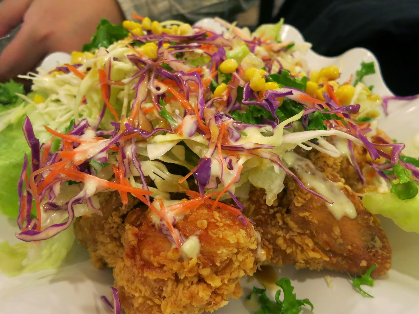 Ho Chicken Lounge - Sinchon, Seoul - chichicho~