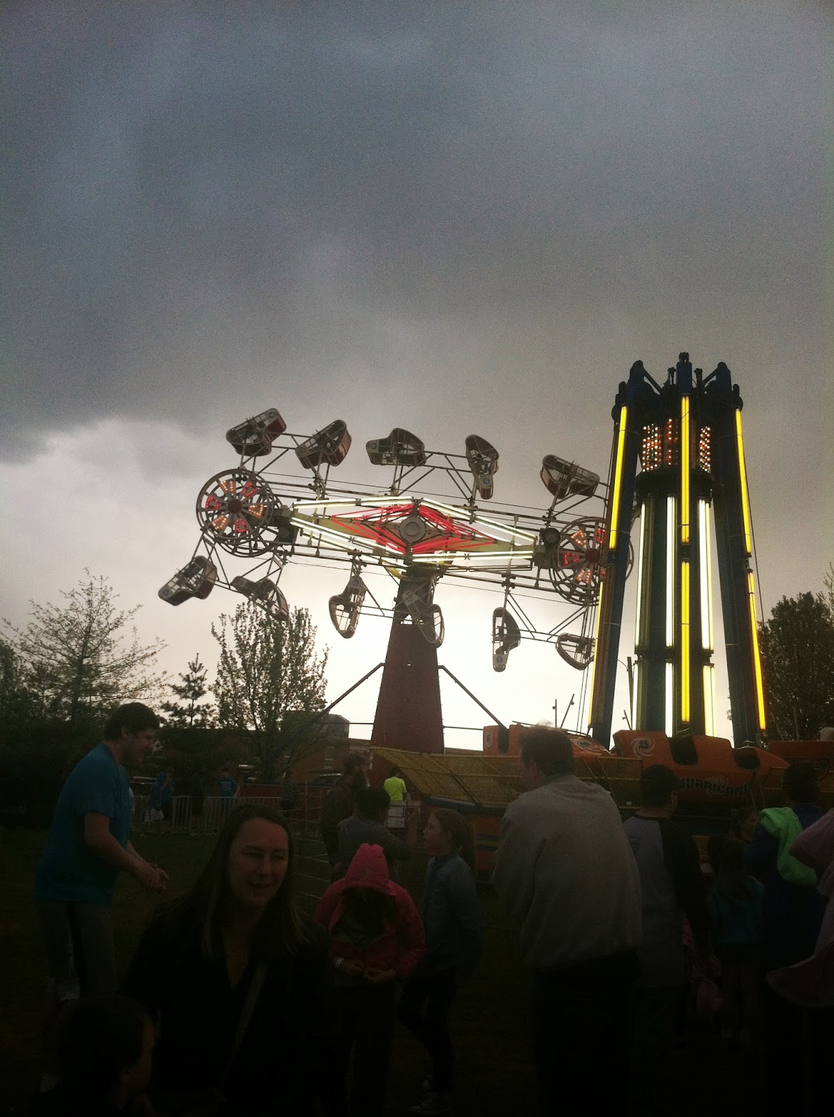 Carnival Chasing : Its carnival Time Shaw & Sons Amusements in