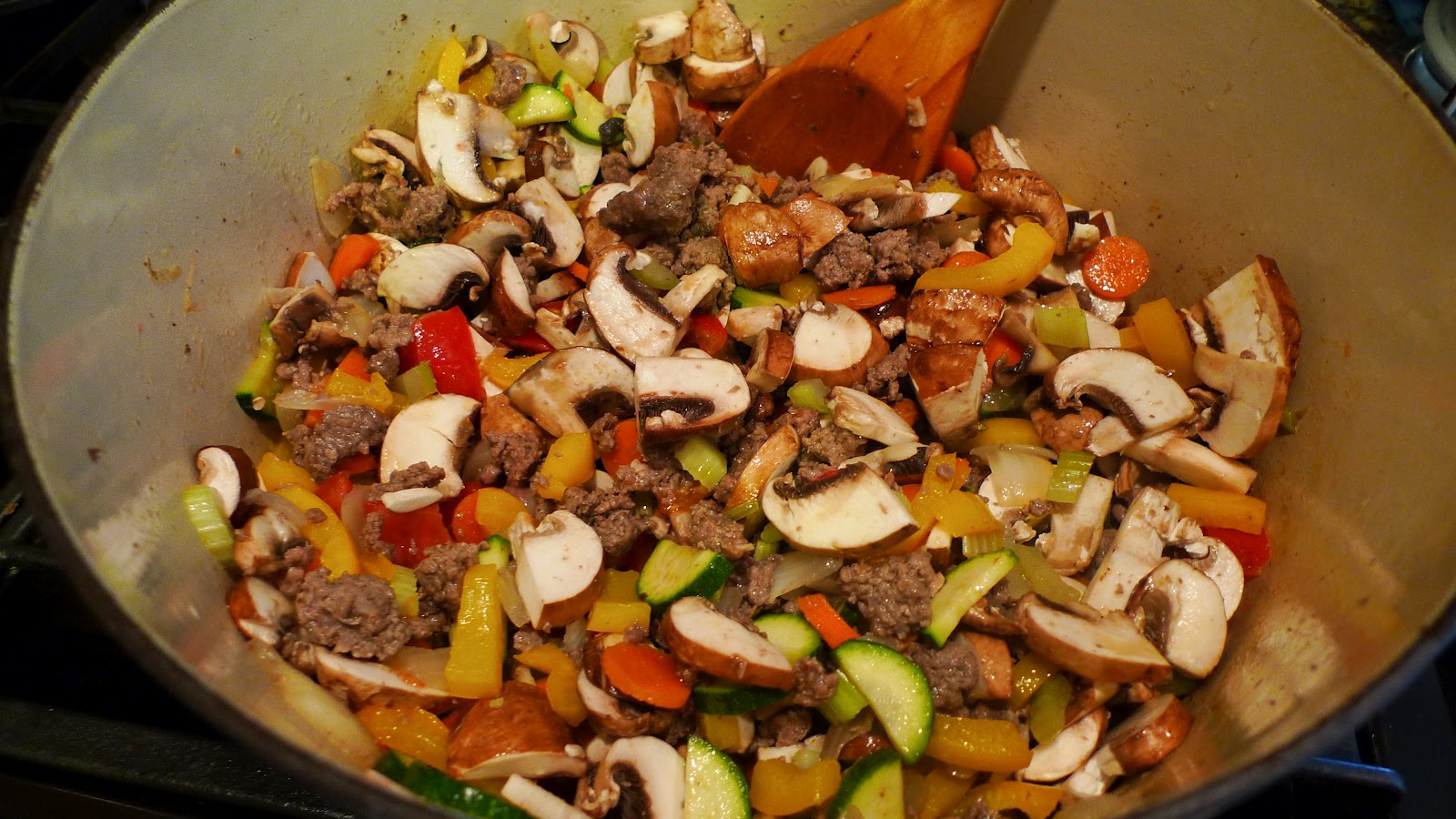 The Frugal Girlmet: Spaghetti Stew