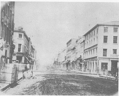 The Left Chapter: 18 Black-and-White Toronto Vintage Streetscapes 1860-1974