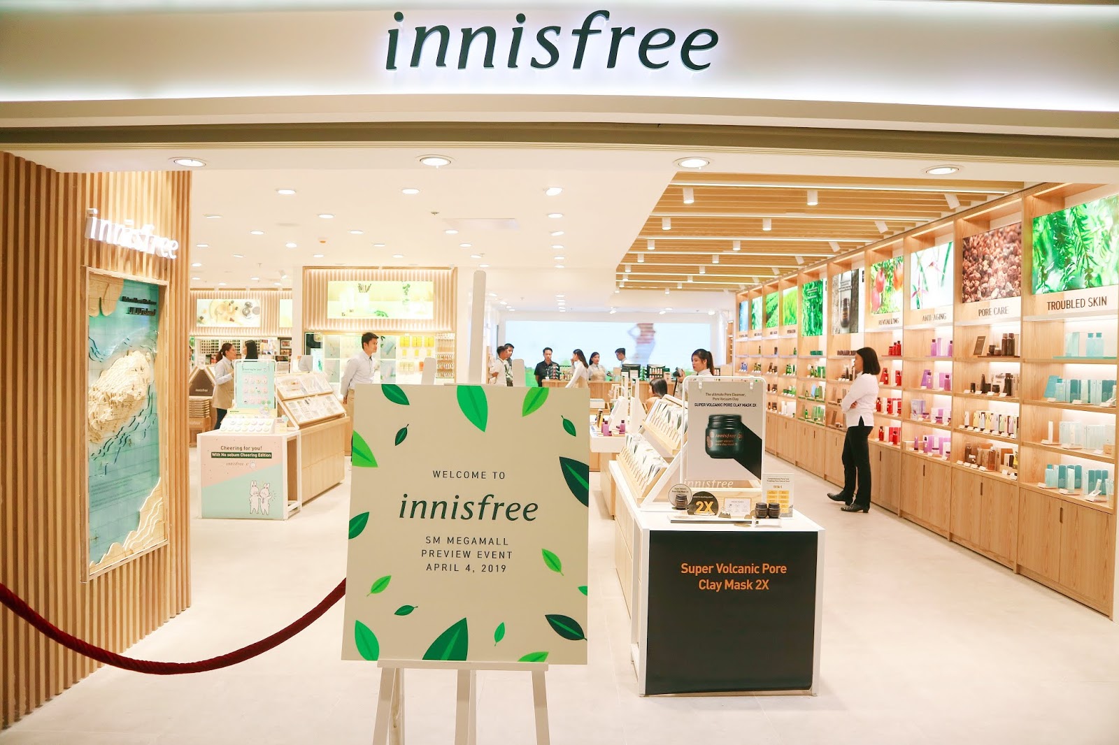 innisfree Megamall Opens | a peek of the store! - ARTSY FARTSY AVA