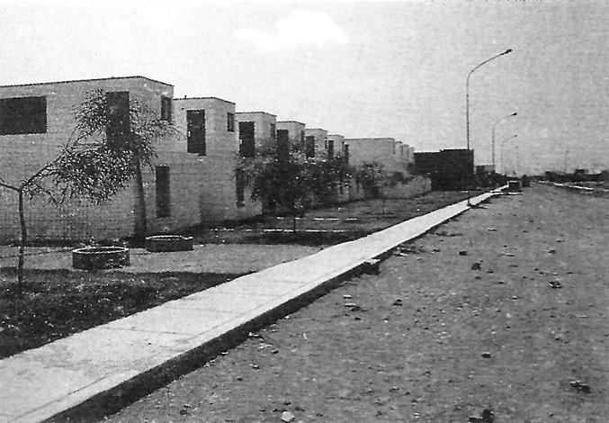 PREVI LOS OLIVOS LIMA PERU: I1 JAMES STIRLING