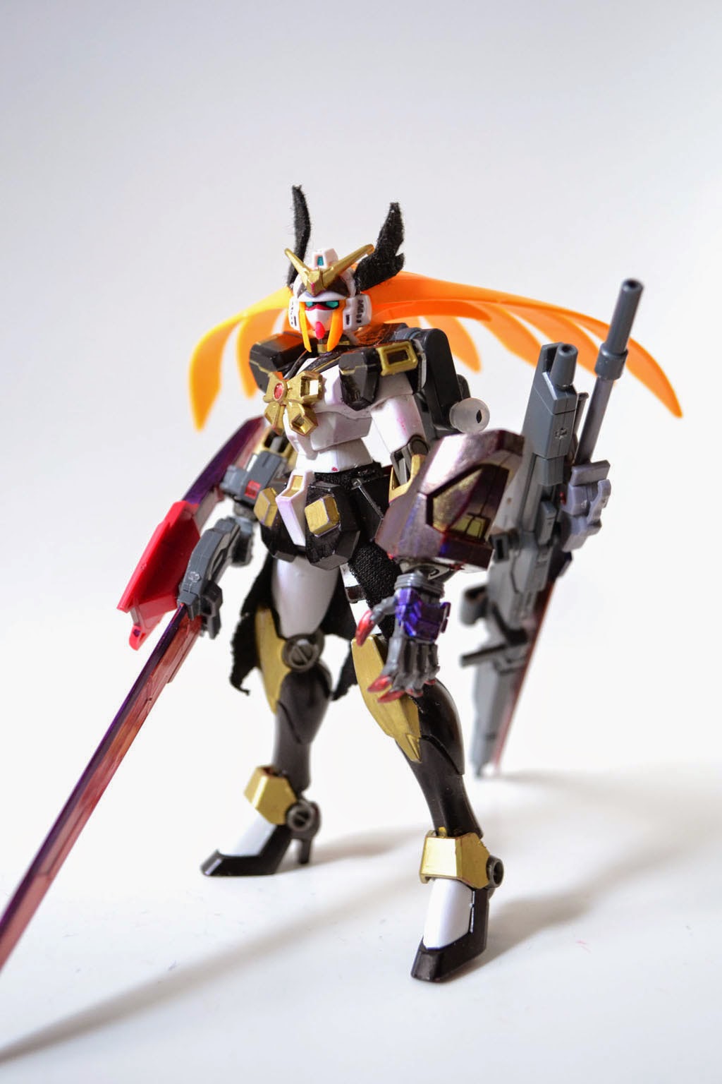 Custom Build: HGFC 1/144 Nobell Gundam "Randgris"