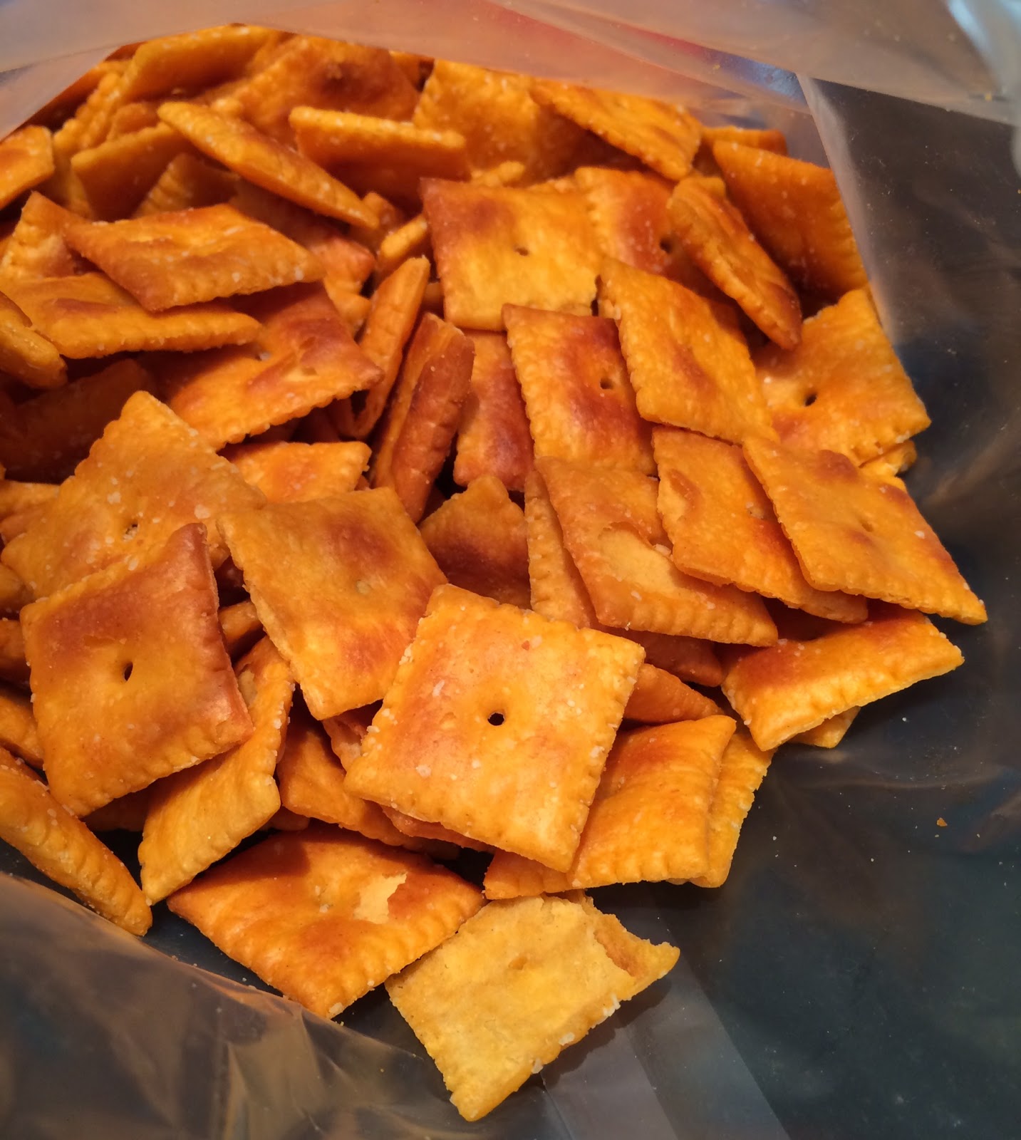 Cheez-It Extra Toasty / チーズイット エクストラ トースティー ~ I'm Made of Sugar ...