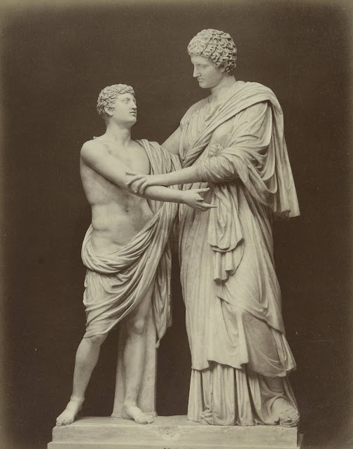 Spencer Alley: Paetus & Arria, Dying Gladiator, Papirius, Castor & Pollux
