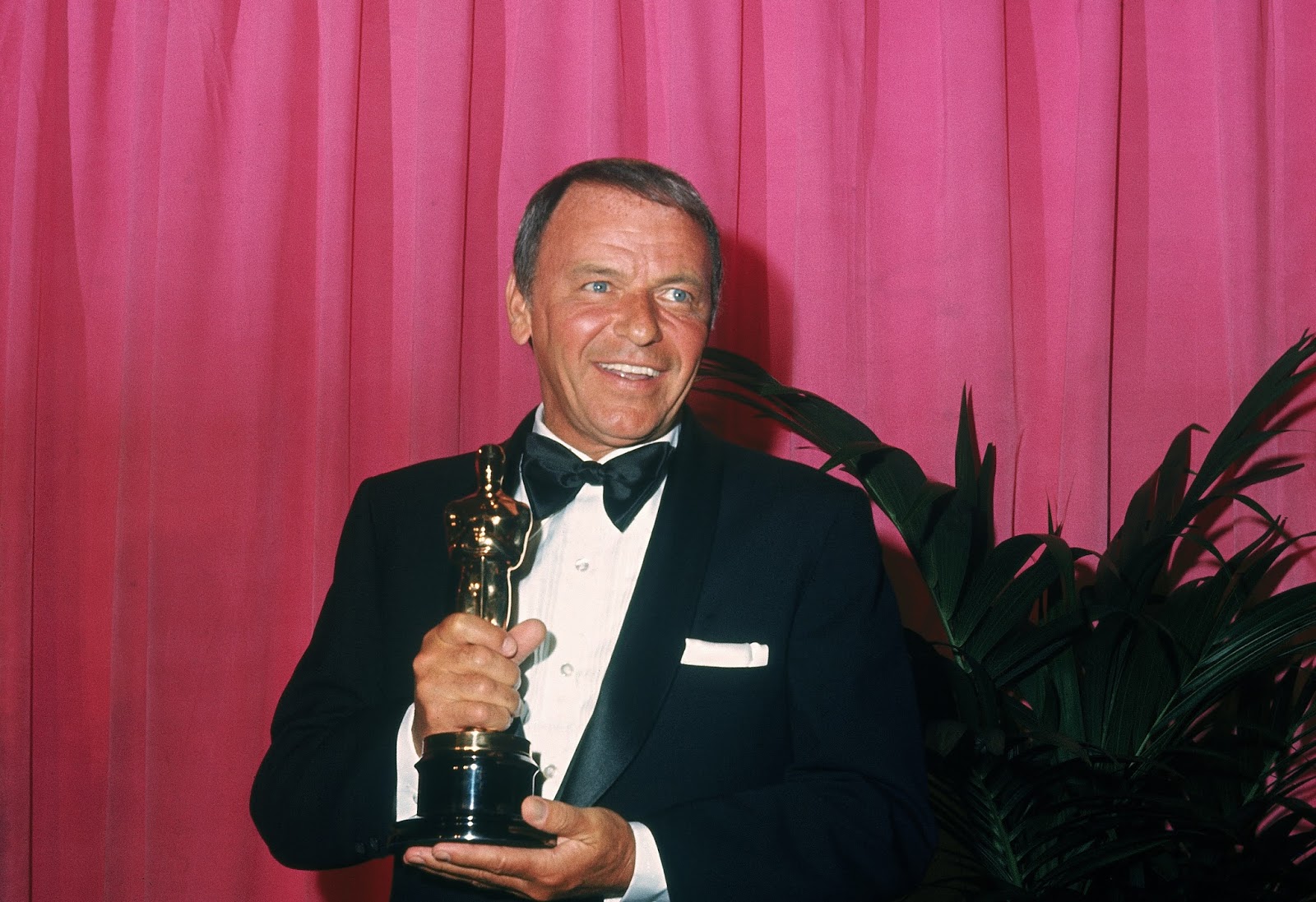 Frank Sinatra: Llega diciembre, el mes de Sinatra. Estas son nuestras ...