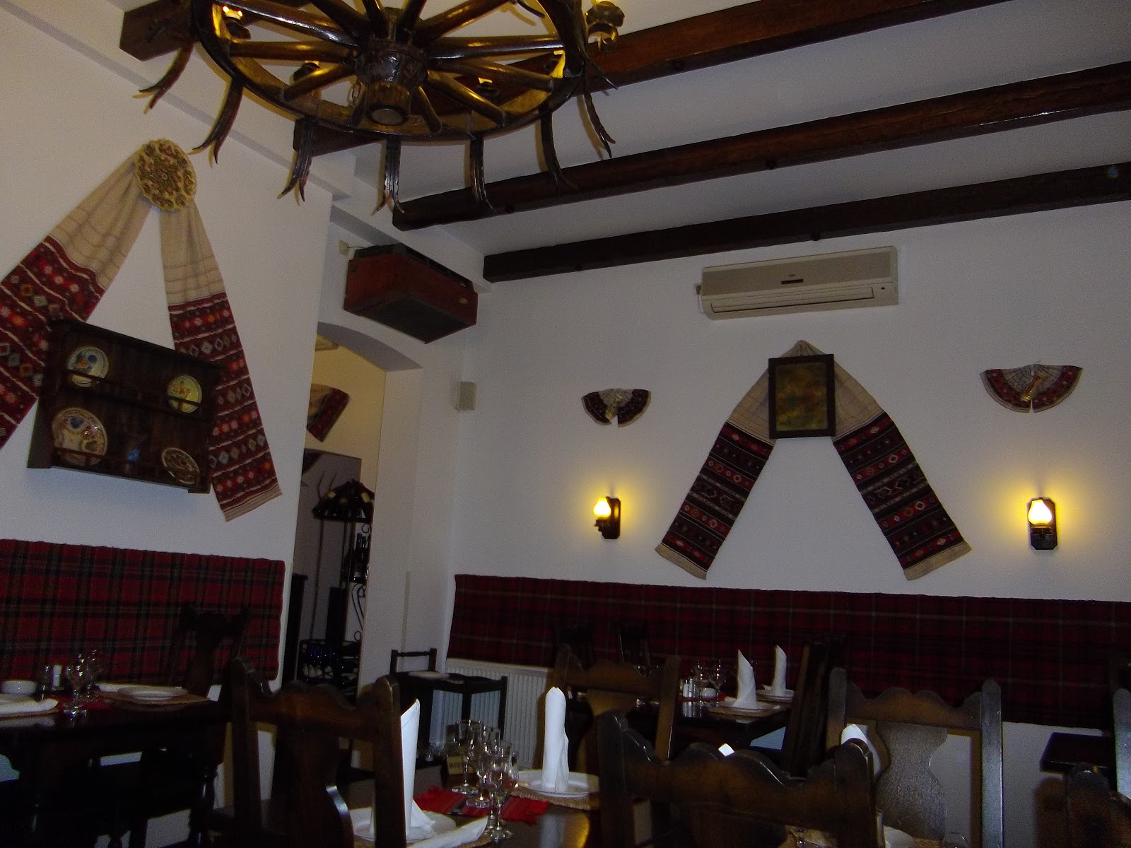 Eating out - Restaurant Vatra, Bucharest, Romania | Life in Luxembourg