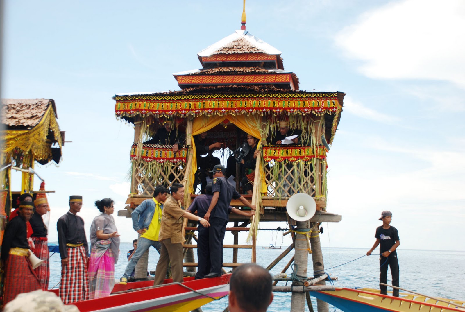 ACARA MACCERA' TASI' ~ Dinas Kebudayaan dan Pariwisata