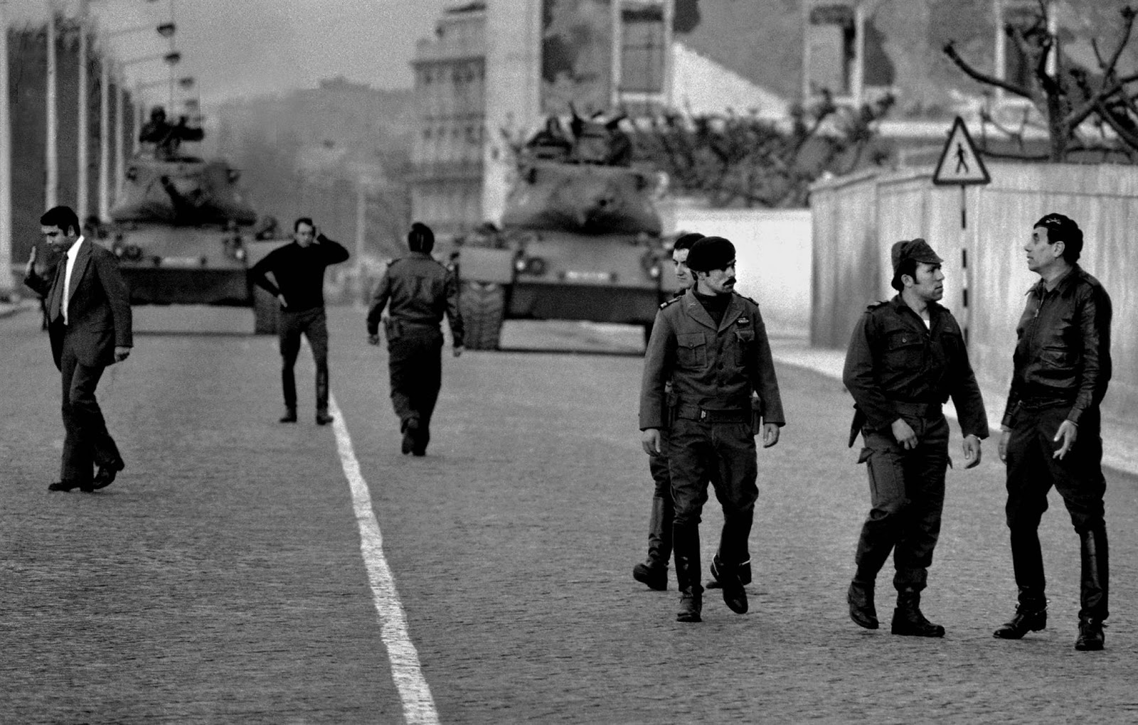 Lisboa de Antigamente: Revolução dos Cravos, 25 de Abril de 1974