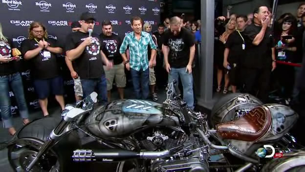 Me, Myself, and a Whole Lot of Crap: Paul Junior Designs: Gears of War ...