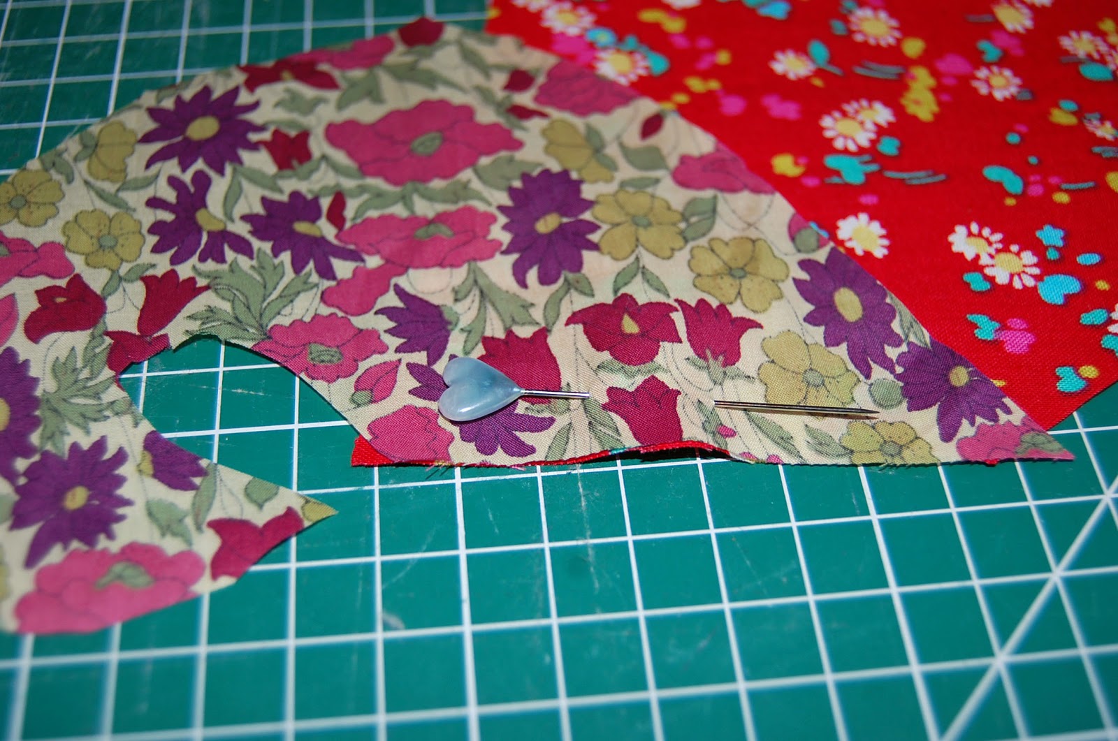 BLONDE DESIGN: Elf Christmas Stocking Tutorial & Pattern