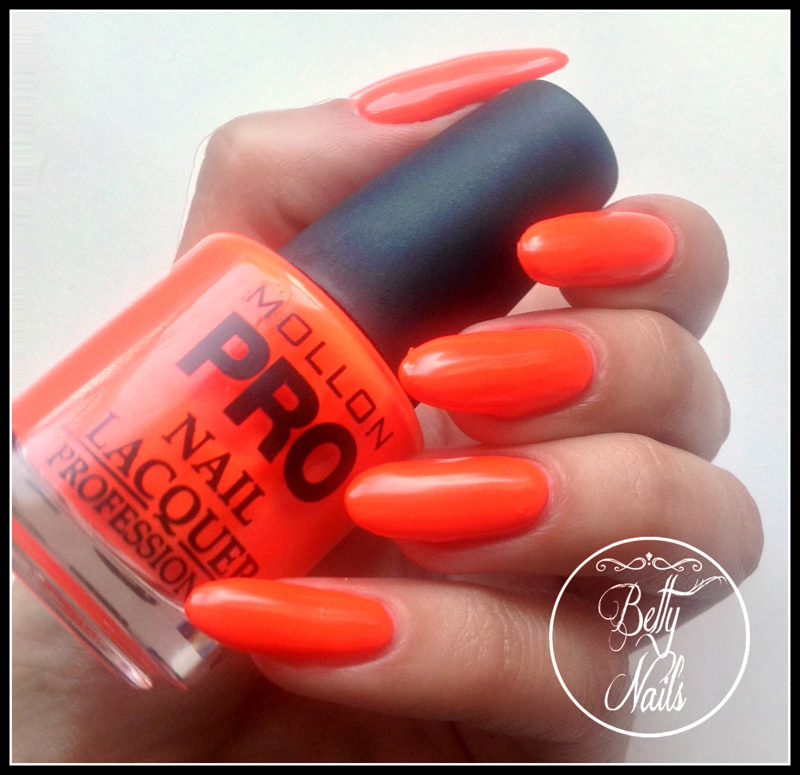 Betty Nails: Mollon Pro | Orange - Escada - Neomagic - Lounge